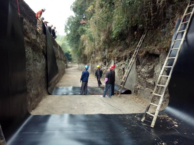 Hdpe Geosynthetic Liner Pond Waterproofing Membrane For Vertical Slope ...